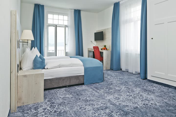 Junior Suite By The Lake Thun - Thun