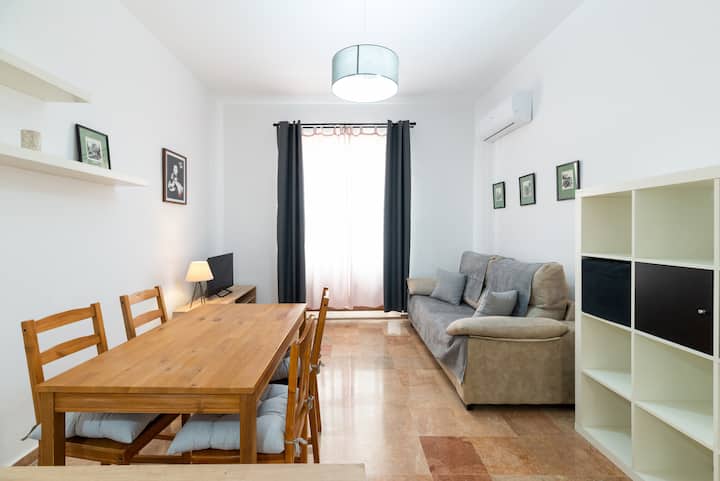 Apartamento En Centro Granada Calle Duquesa - Grenada