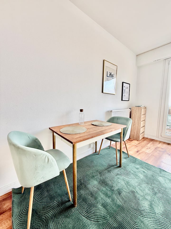 L’émeraude | Studio Proche Centre, Gare & Genève - Annemasse