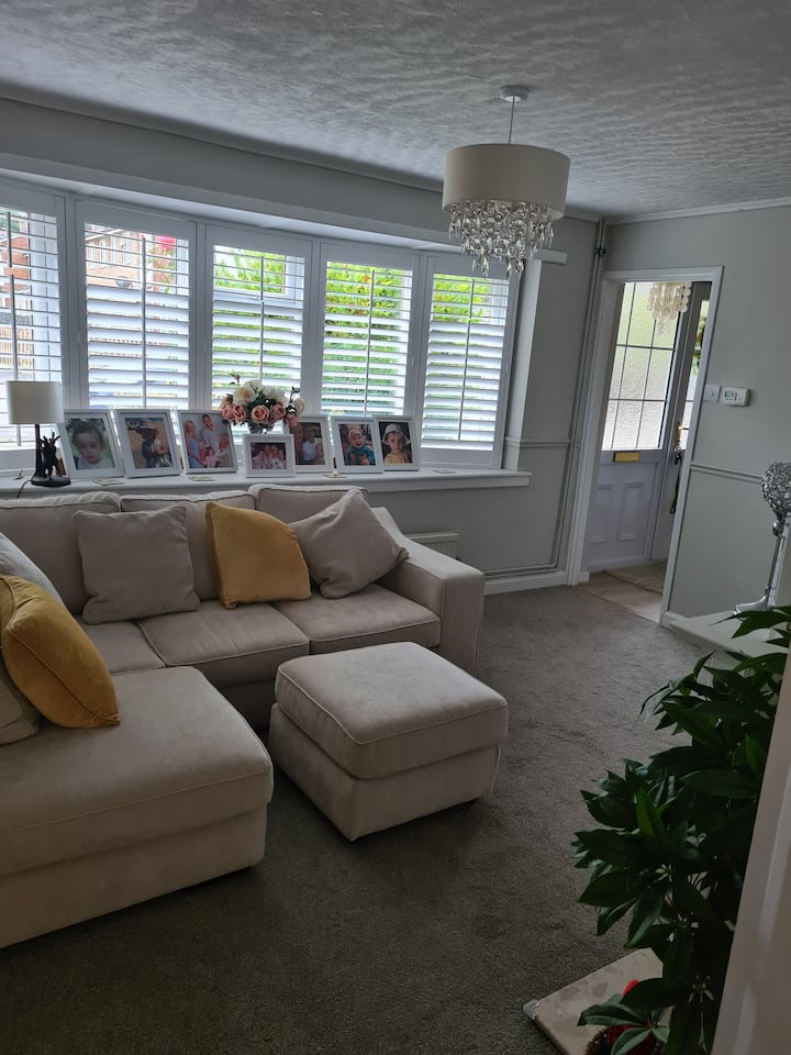 3 Bed Home For Long Stays - Stevenage