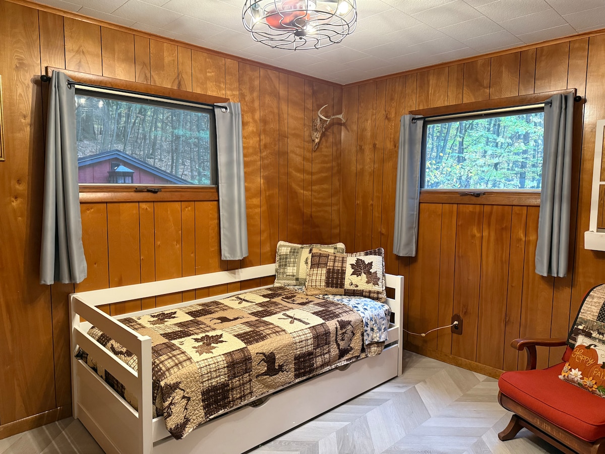 Feuillage d'automne et cabane privée près des Finger Lakes - Airbnb