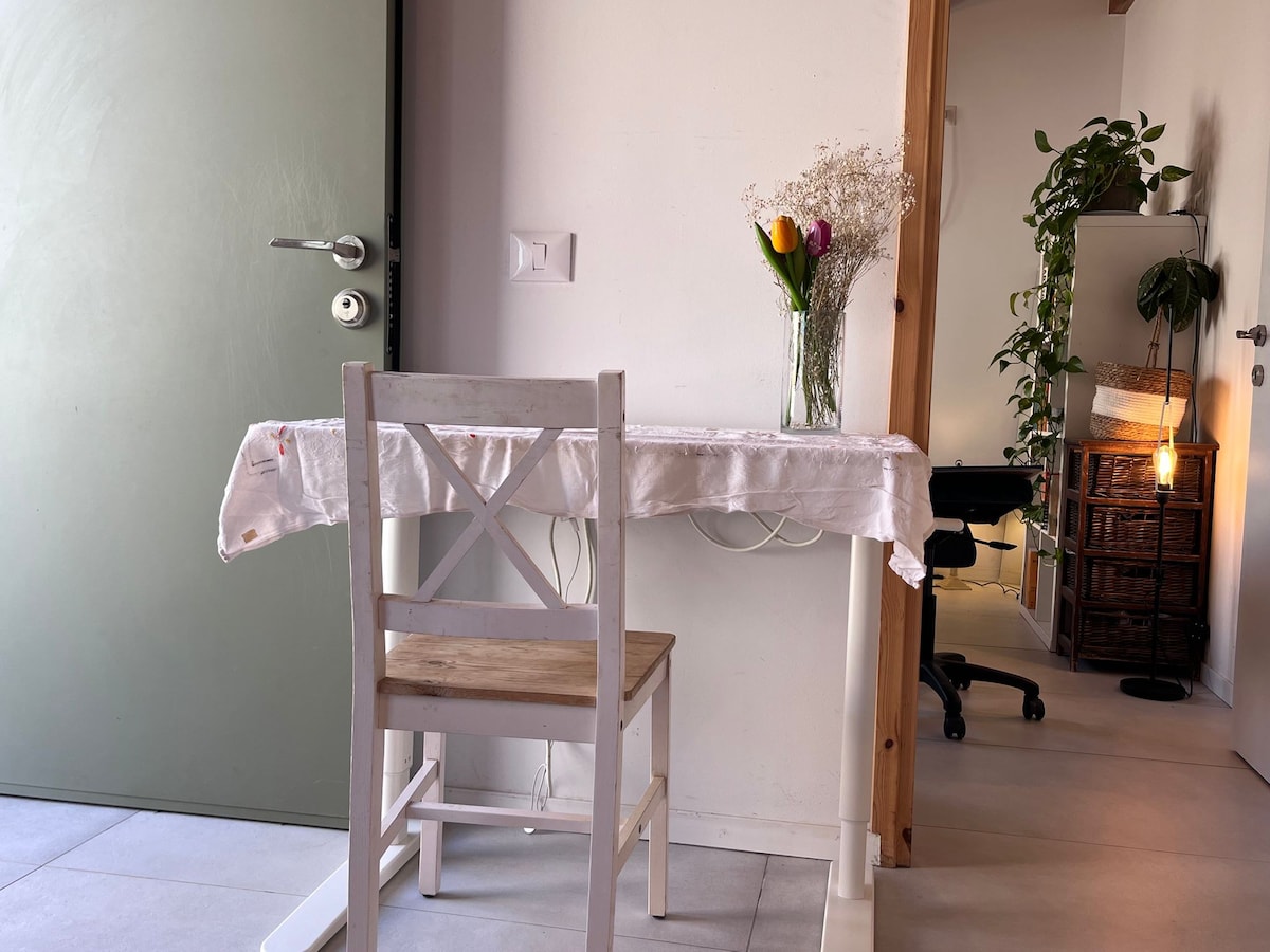 Rural housing unit in front of breathtaking views - Guest suites for ...