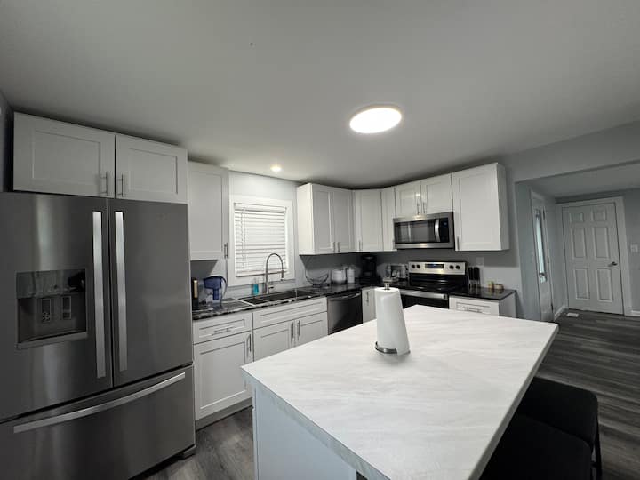 Updated Wboro House - Close To Everything - Clinton, NY
