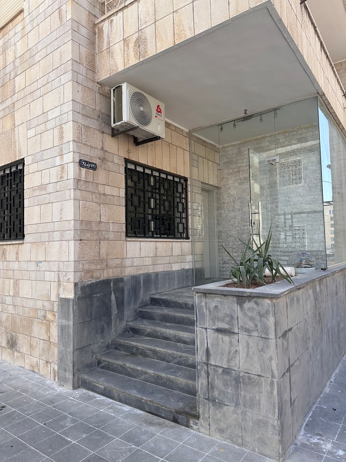 Modern Studio in the Heart of Shmeisani - Flats for Rent in Amman ...
