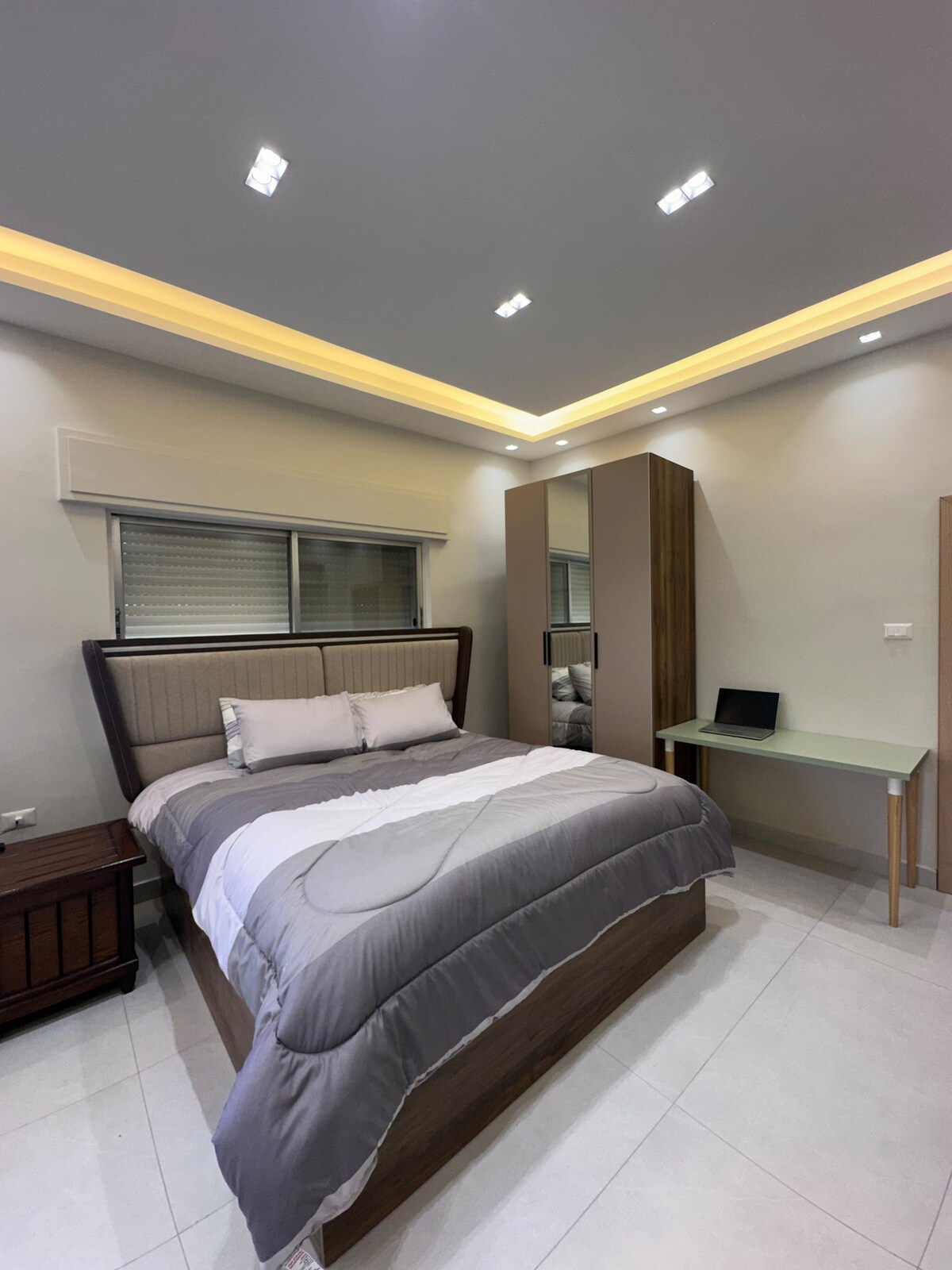 Modern Studio in the Heart of Shmeisani - Flats for Rent in Amman ...