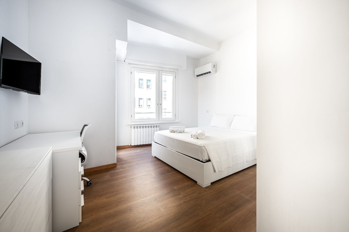 Euclide Luxury Place - Suite Family Euclide - Apartments for Rent in ...