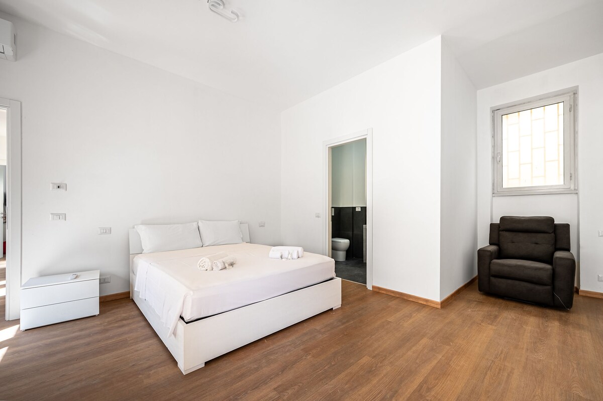 Euclide Luxury Place - Suite Family Euclide - Apartments for Rent in ...