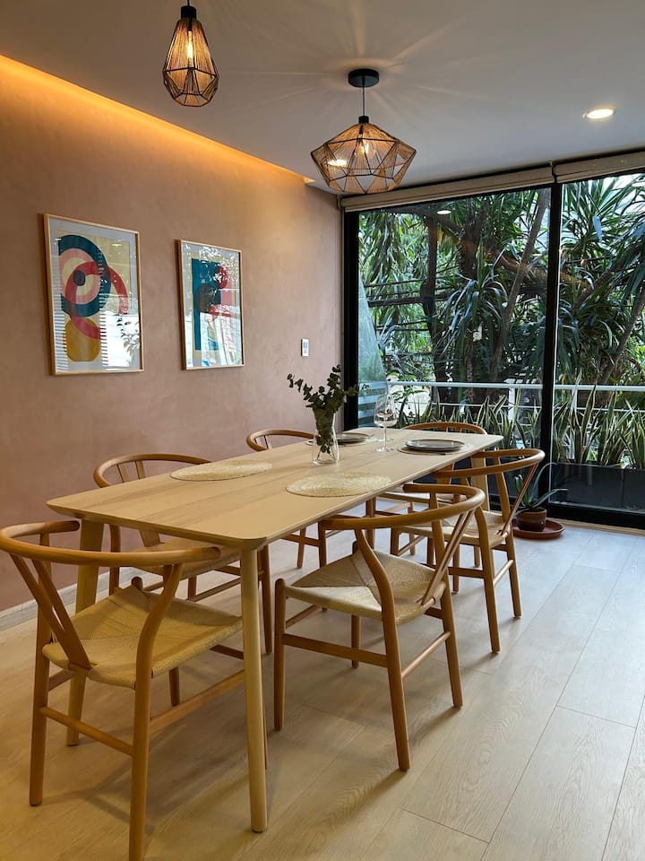 Stylish, Minimalistic & Central | 2bdr Apartment - Mexico City