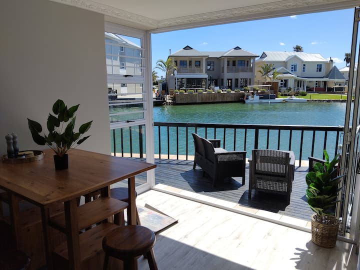 Coastal Life @ Jamaican Jewel - Jeffreys Bay