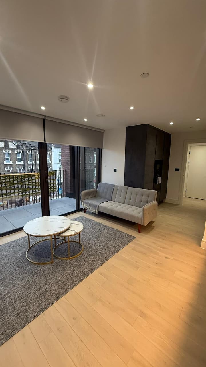 One Bedroom Apartment - 65 - Greenwich