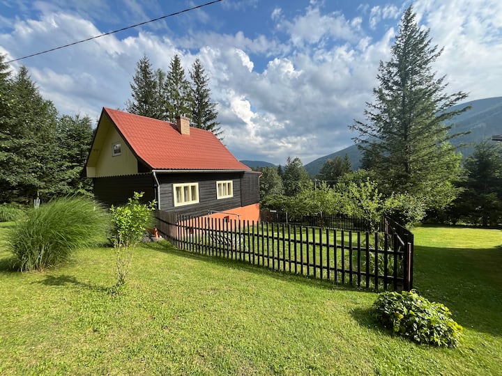 Srub V Beskydském úDolí Slavíč S úžAsným Výhledem - Moravskoslezský kraj