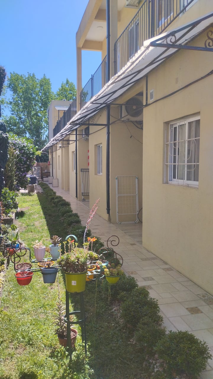 Departamento Equipado Cerca Del Hospital Austral - Villa Rosa