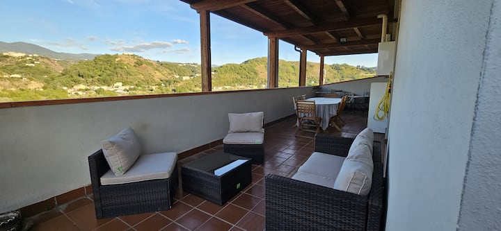 Casa Raggio Di Sole
Luminosa, Centrale, Tua. - Rende