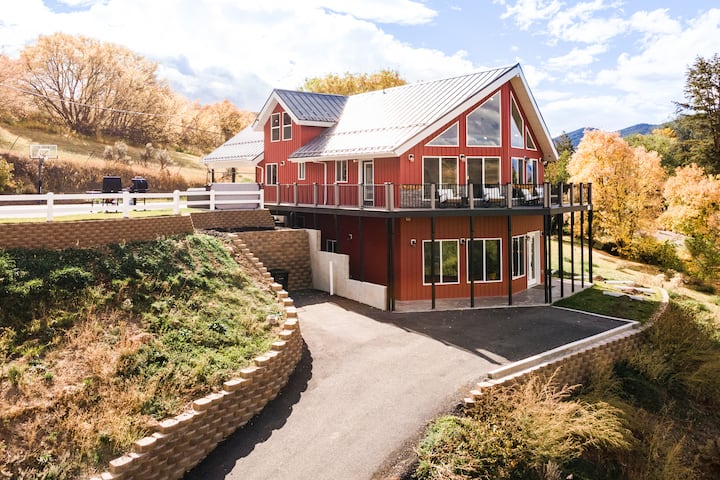 Lava's Red King Of The Hill - Lava Hot Springs, ID