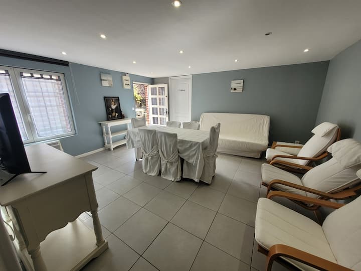 Gîte Chez Matos Maison Avec Cour - Cheverny