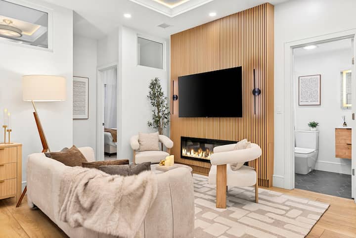 4br/4ba Penthouse | Parking + Chef Kitchen | Bu/bc - Boston, MA