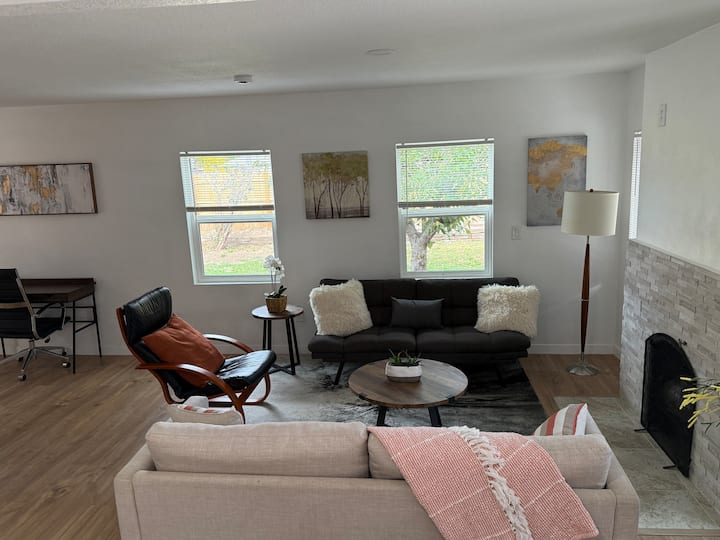 Renovated 2br Home Near Anschutz Medical Campus - Aurora, CO