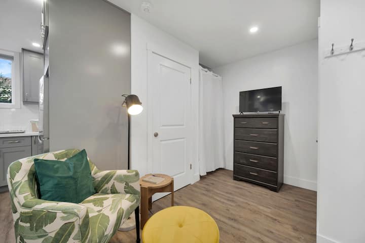 Bright & Trendy Studio | Near Downtown - Waterloo, Ontàrio, Canadà