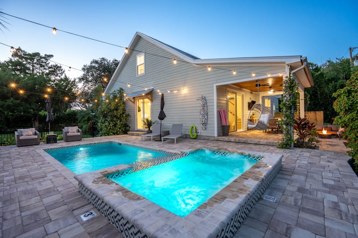 New La Flamingo Beach House - St. Augustine Beach, FL
