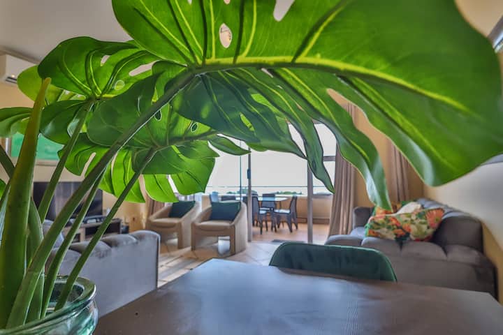 301 Lescalier Cabanas - Cozy Beachfront Paradise - Amanzimtoti