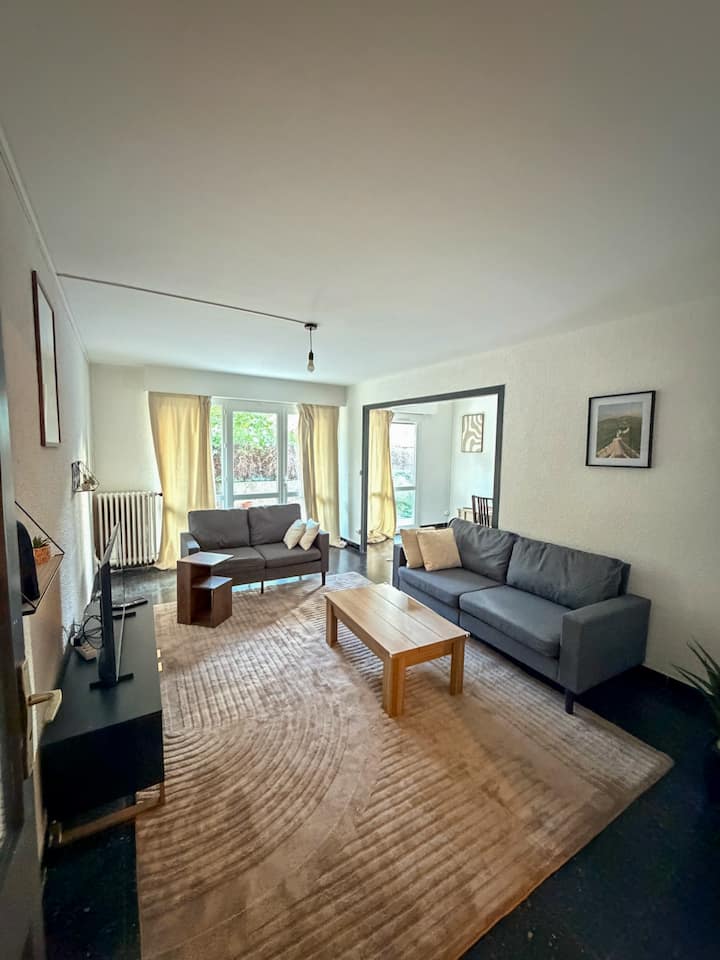 Les Fleurs De La Cité - Carcassonne