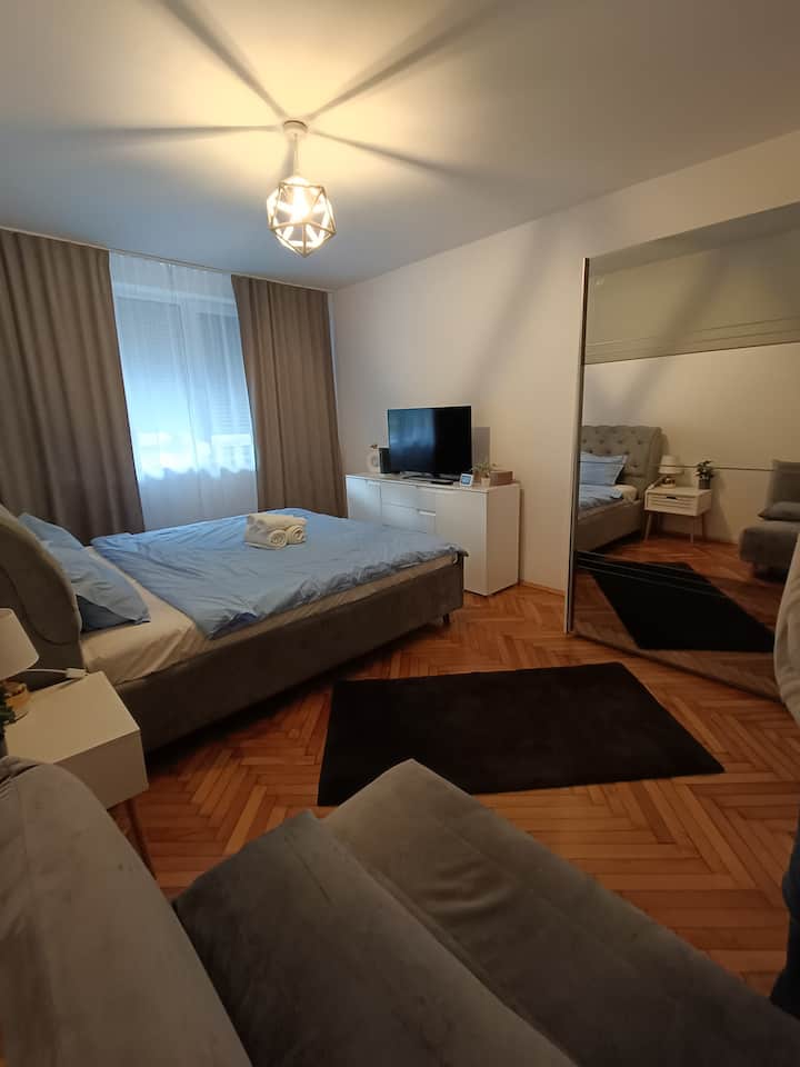 The Friendly Apartment - Luna