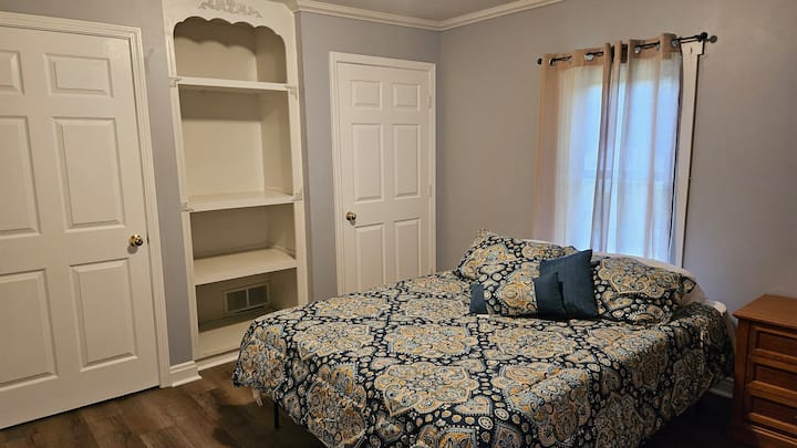 Crossroads Cottage B&b #2a
*Rate Listed Per Room* - Elkins, WV