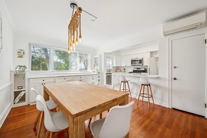 Renovated 3 Bed Philly House - Upper Darby