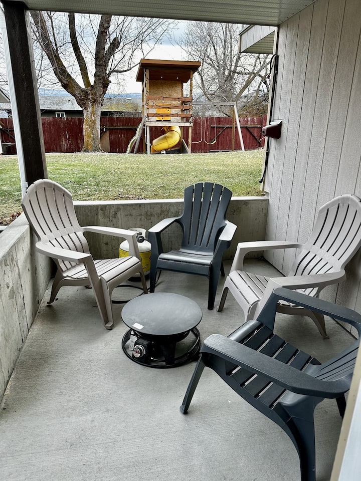 New* Modern 2br Suite | Golf, Wineries & Lake Life - 킬로나