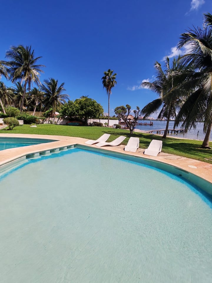 Casa En La Zona Hotelera A 5 Min De Los Antros - Cancún