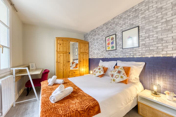 Duplex I Parking Gratuit | Rer 3min | Paris 15min - Versailles