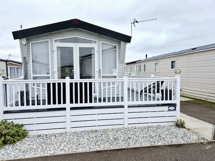 Sirrah Villa - Whitstable Family & Pet Friendly - Faversham
