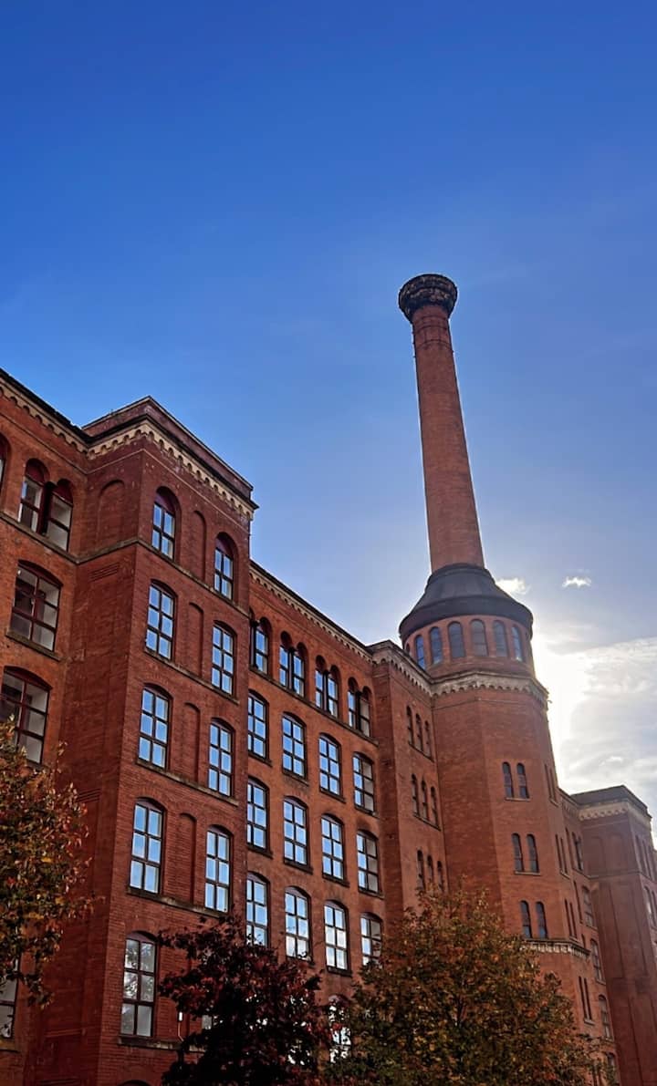 Casa De Mill 2 Bed | Co-op Arena | Etihad Stadium - Oldham