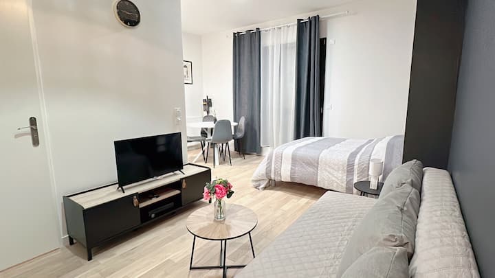 Appartement Moderne Et éQuipé - Tremblay-en-France