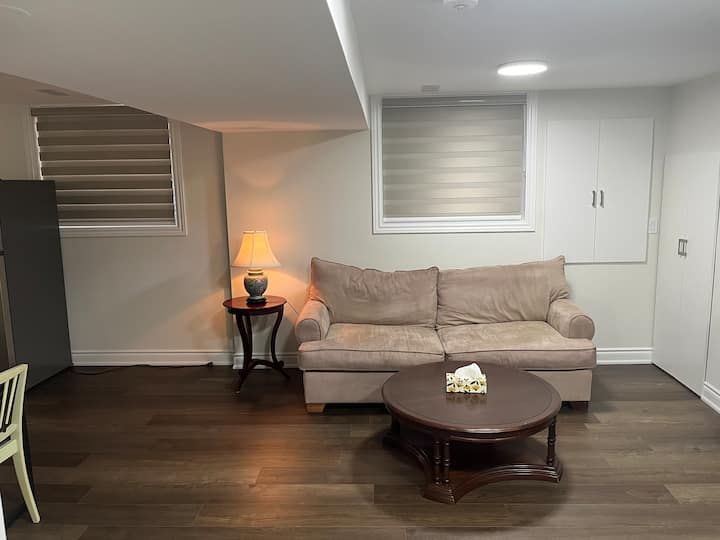 New And Shiny Place - Hamilton