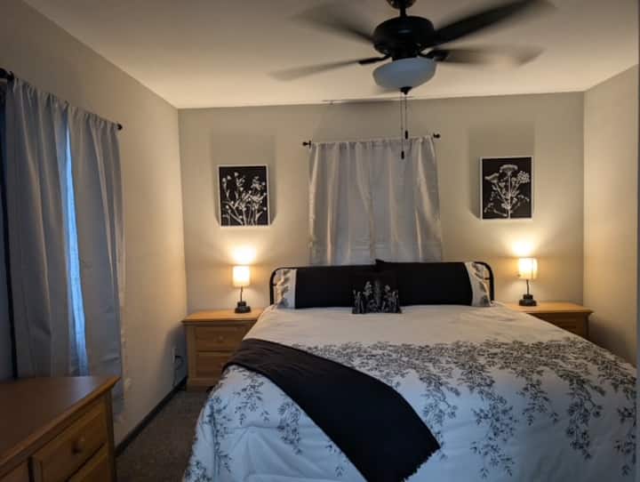 Very Comfortable 3 Bedroom Home - Muncie, IN