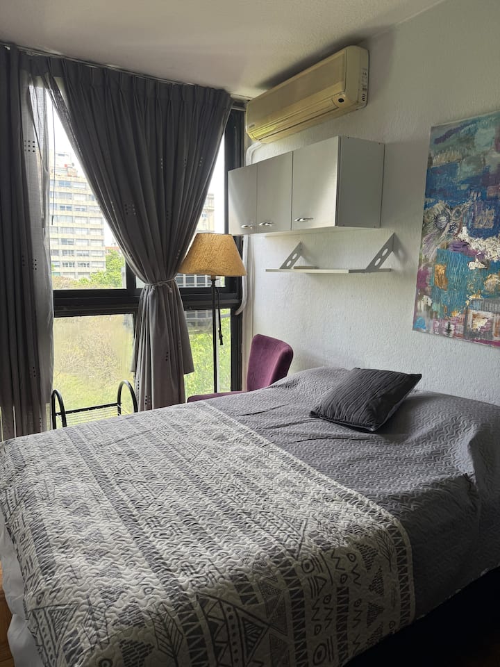 Vive Momentos En Montevideo - Montevideo