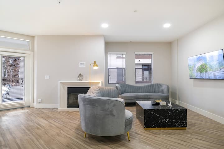 2bedroom By The Original Farmers Market - Beverly Hills, CA