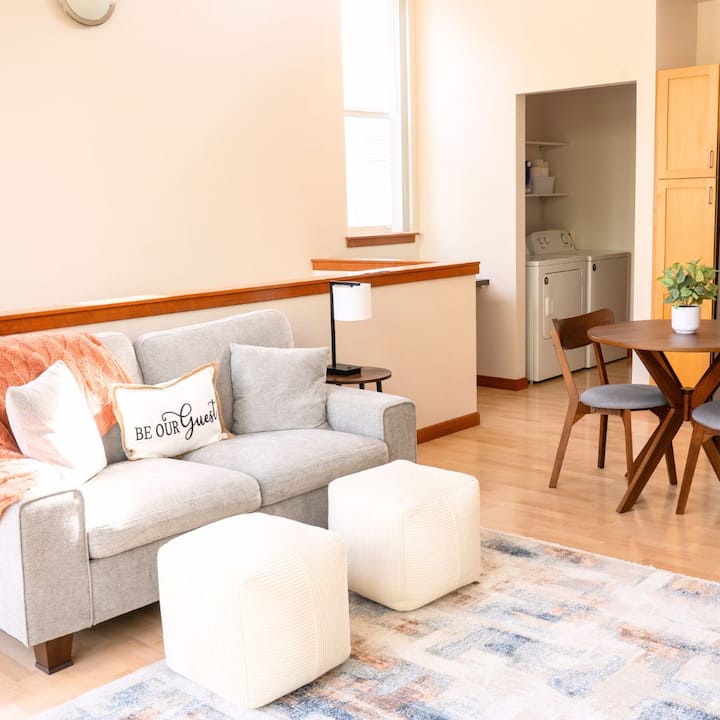 Townhome • Hospital District • King Bed + Garage - Billings, MT