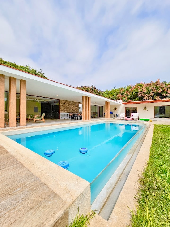 Exclusiva Casa De Campo Con Piscina En Bujama - Mala