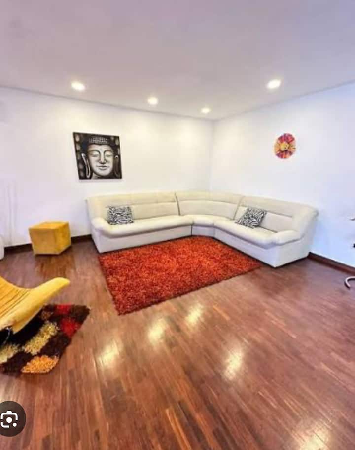 Amplio Apartamento En El Este De Caracas. - Caracas