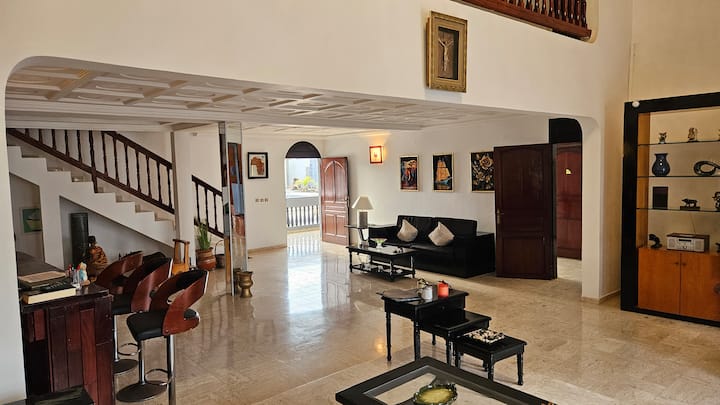 Villa De Luxe 12 Chambres - Côte d'Ivoire