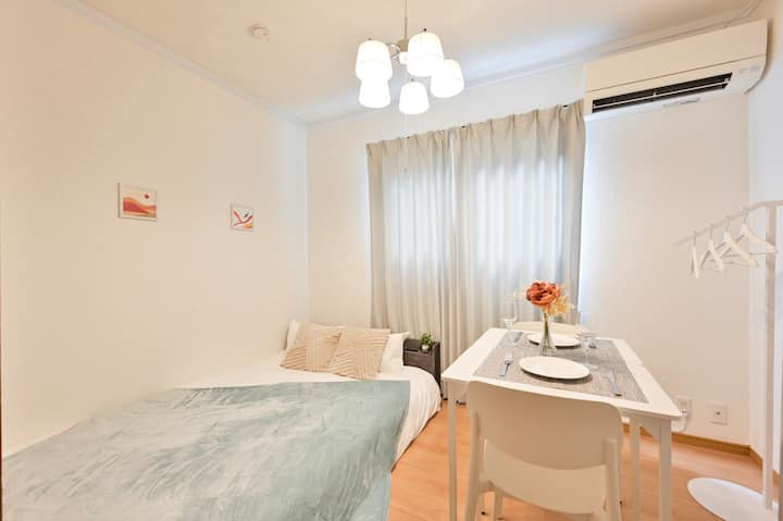 アクセス良好！空港・博多天神直通/大濠公園/ドーム/最大3名/コンビニ2分/長浜ラーメン/wifi - Fukuoka