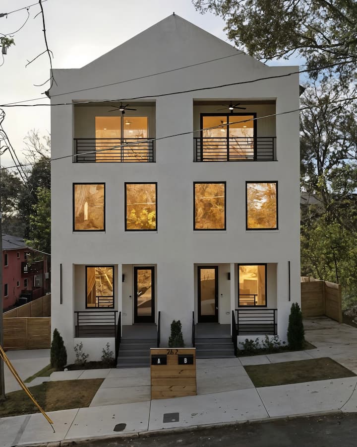 Luxury 3-story Duplex In Downtown Atl - Atlanta, GA