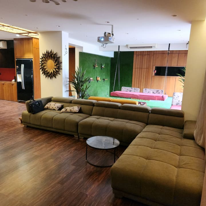 3bhk Fully Furnished Apartment In Adajan-surat - Surat