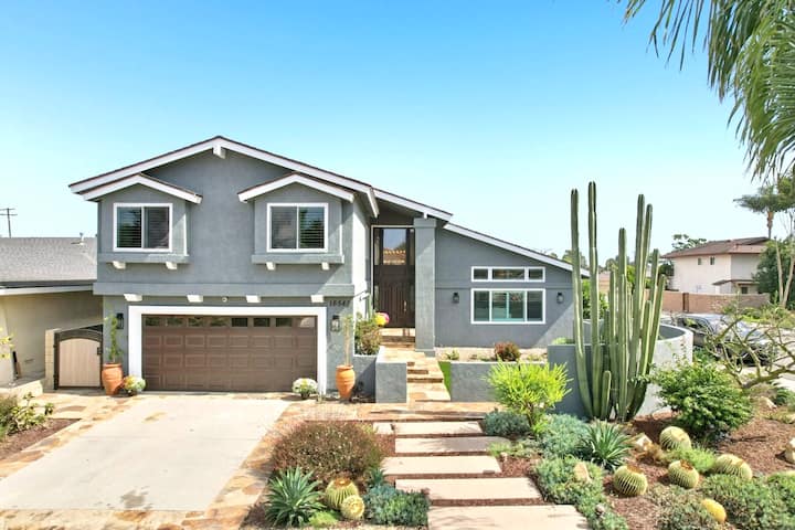 Luxe Coastal Retreat Near Beaches & Disney - Huntington Beach