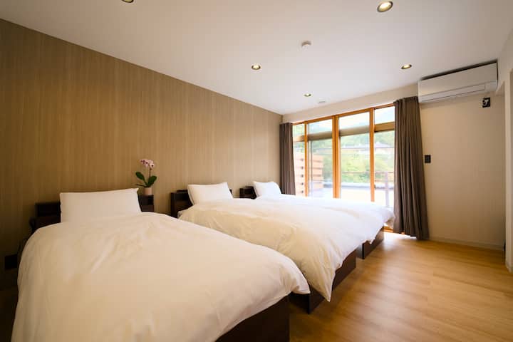 201室好立地!湯本駅から徒歩圏内(約12分)!24時間コンビニが目の前で便利 - Hakone