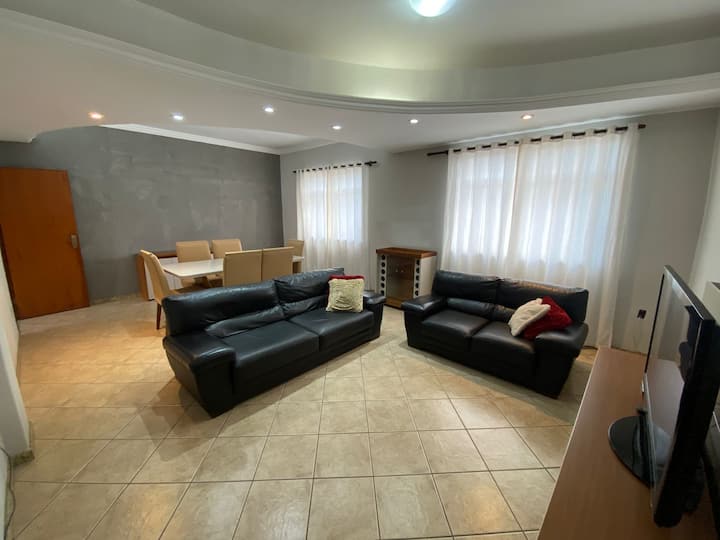 Central, 04 Hospedes, Suíte C/ Banheira - Conselheiro Lafaiete