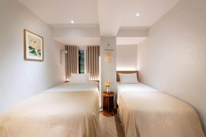 [New]하나데이즈호텔/스탠다드트윈/광화문,종각역도보3분/짐보관가능/호텔침구 - Seoul