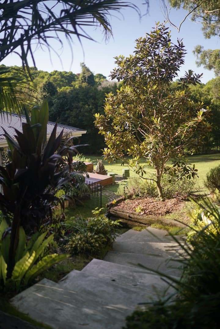 Brick & Black - Springbrook